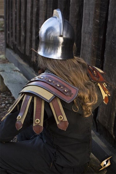 Roman Shoulder Armour | Epic Armoury Australia