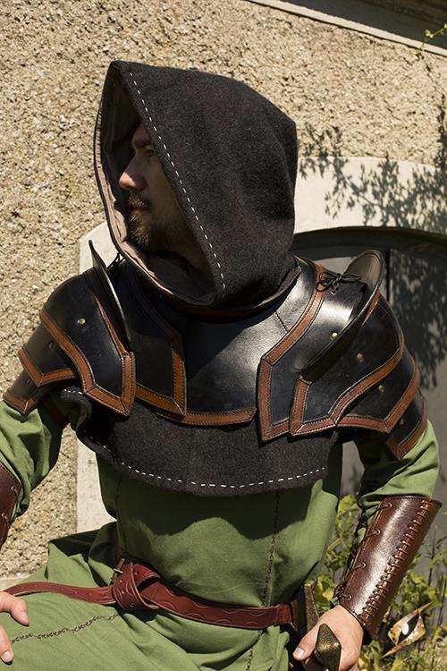 Shoulder Armour & Neck Guard | Epic Armoury Australia
