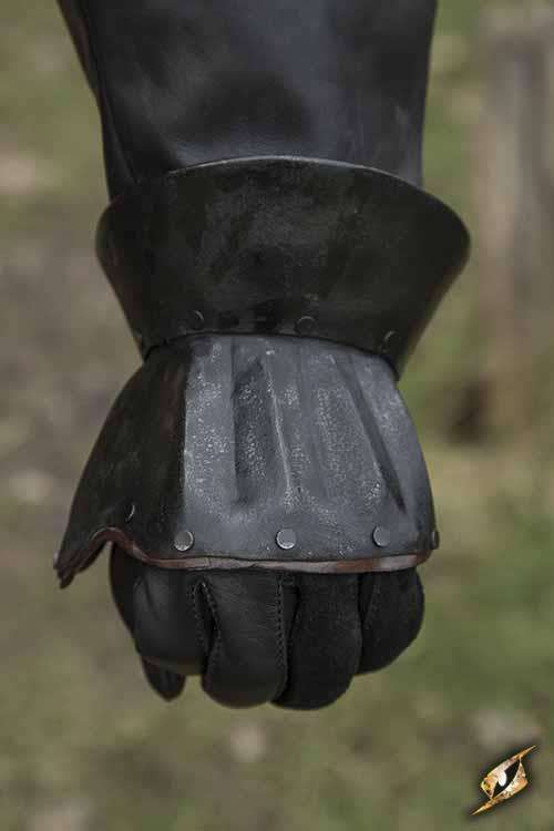 Gloves & Gauntlets | Epic Armoury Australia