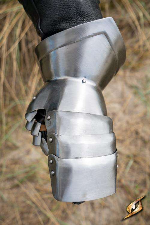 Gloves & Gauntlets | Epic Armoury Australia